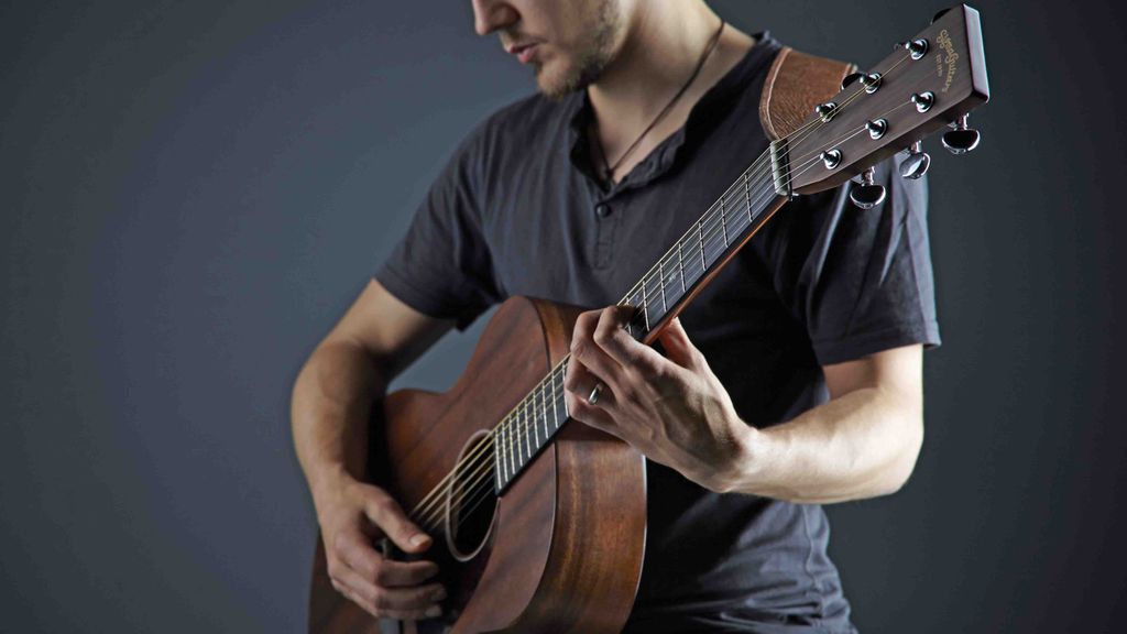 How to get a better live electro-acoustic guitar sound - 10 tips ...