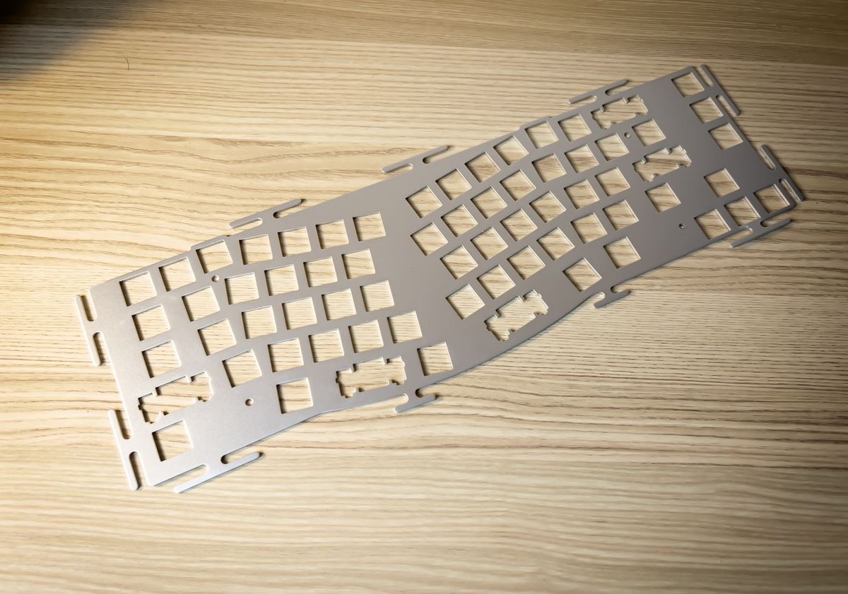 Akko ACR Pro Alice Plus Review: An Affordable Split Layout | Tom's Hardware