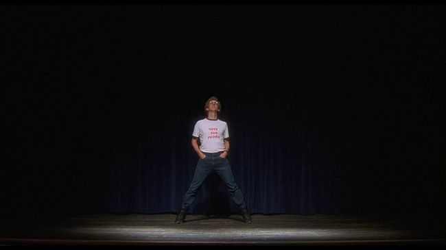 32 Unexpected, But Amazing, Dance Sequences From Movies And TV Shows ...
