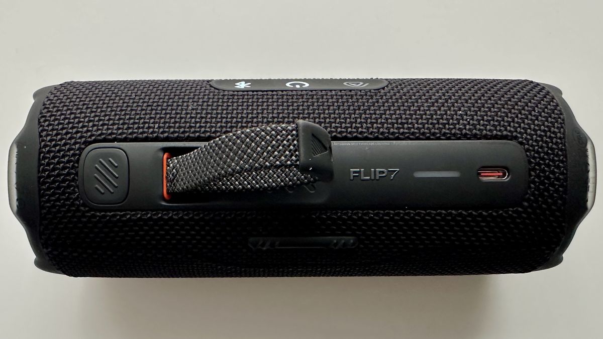 JBL Flip 7 review: meet the new portable Bluetooth speaker boss, even ...