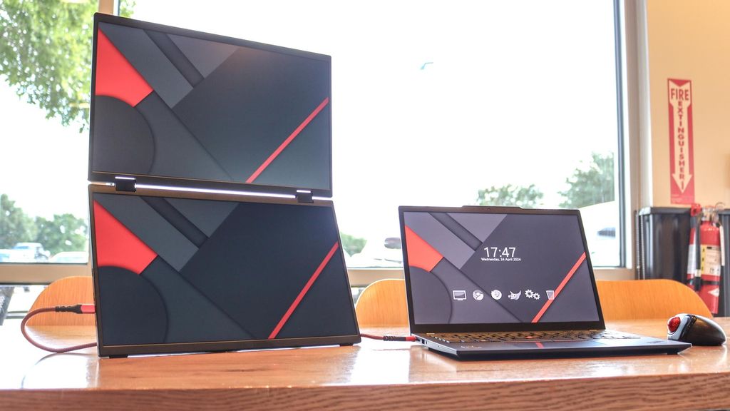 I just tried this laptop screen extender to up my laptop multitasking ...