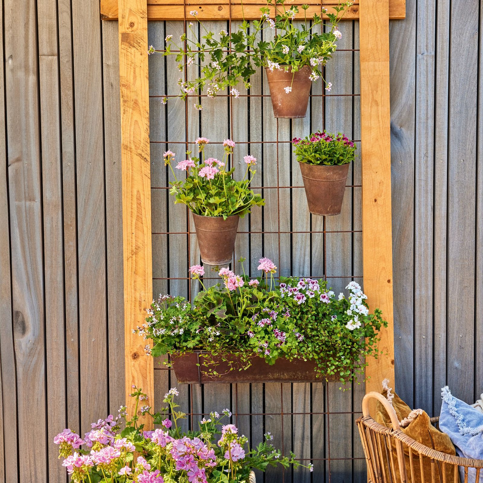 8 budget garden screening ideas - from planting to upcycling | Ideal Home