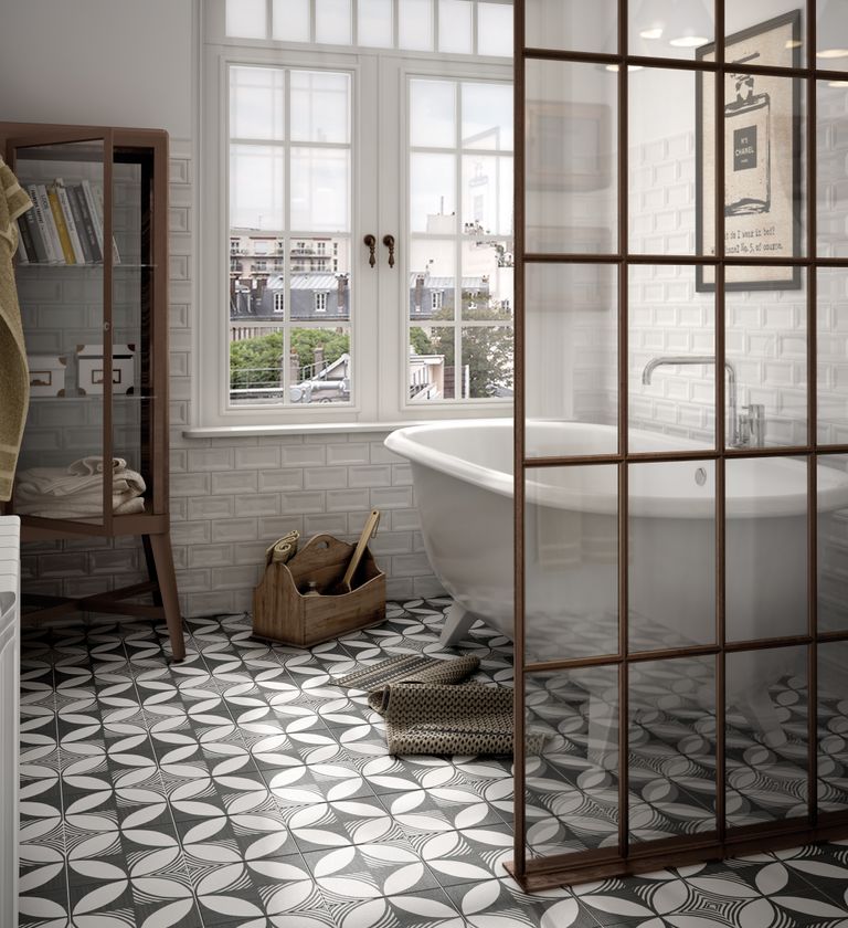 25 en-suite ideas – looks, trends and tips to inspire your own en-suite ...