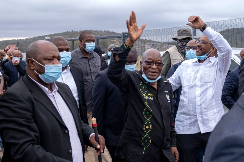 Former South African President Jacob Zuma turns himself in to start 15 ...