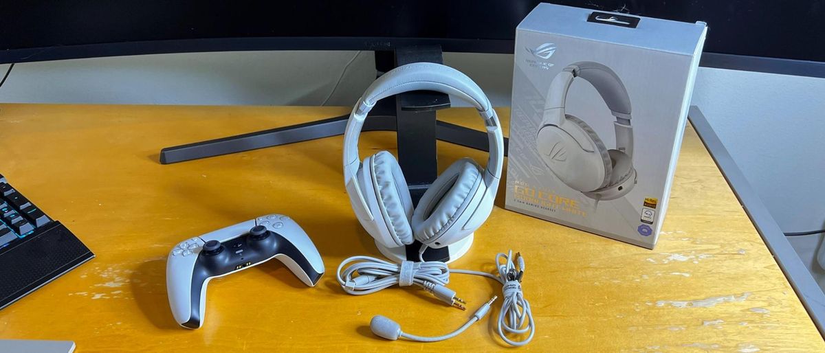 Asus ROG Strix Go Core Gaming Headset Review: Cool Look, Middling Sound ...