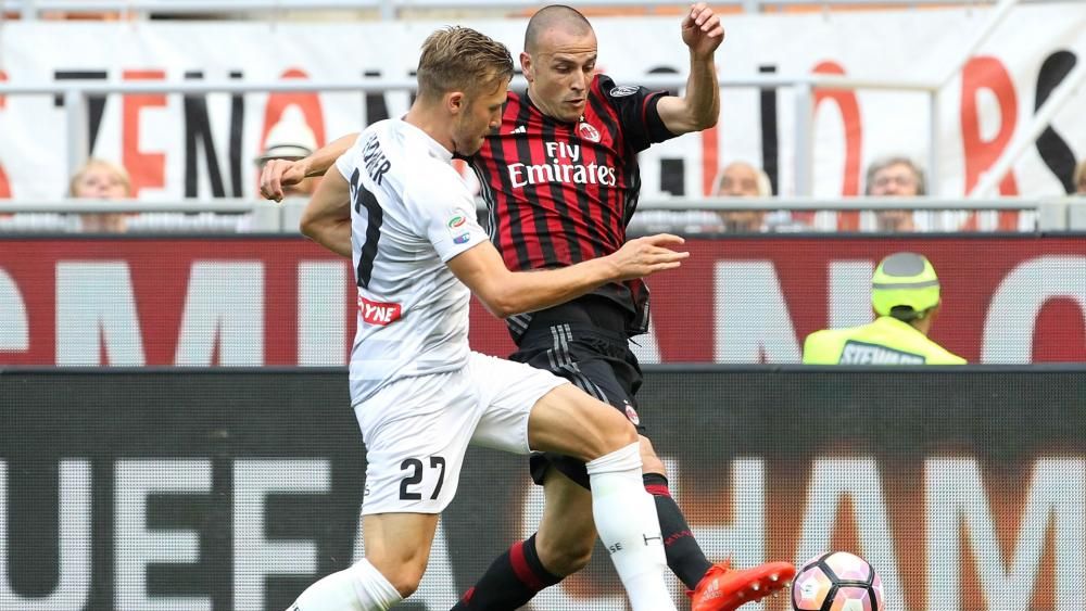 AC Milan 0 Udinese 1: Perica strikes late after worring Antonelli ...
