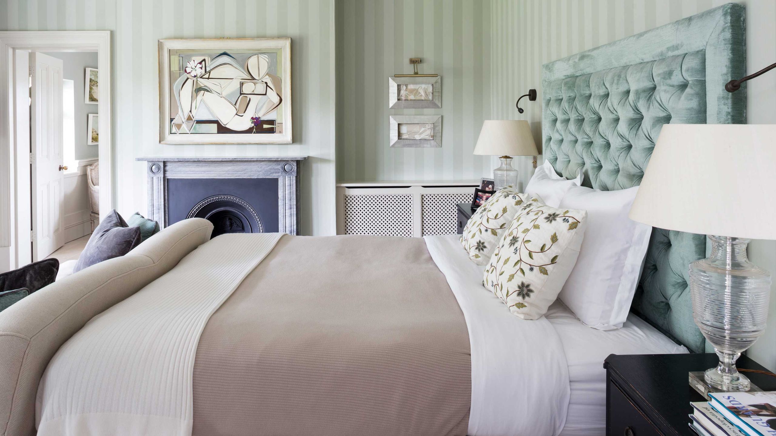 5 guest room storage mistakes making the room less warm and inviting ...