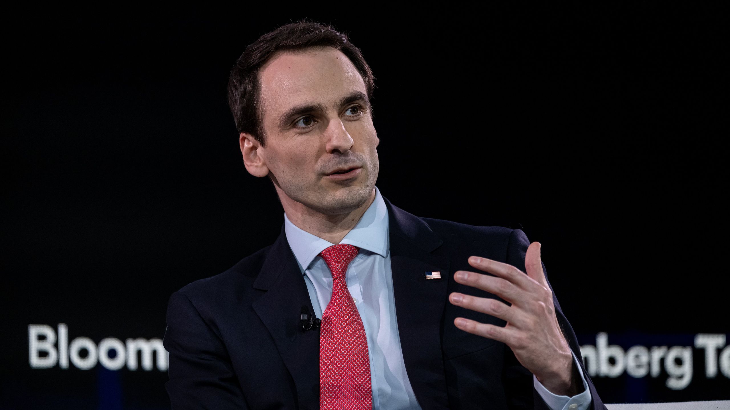 White House considering chip tracking to curb AI hardware smuggling to ...