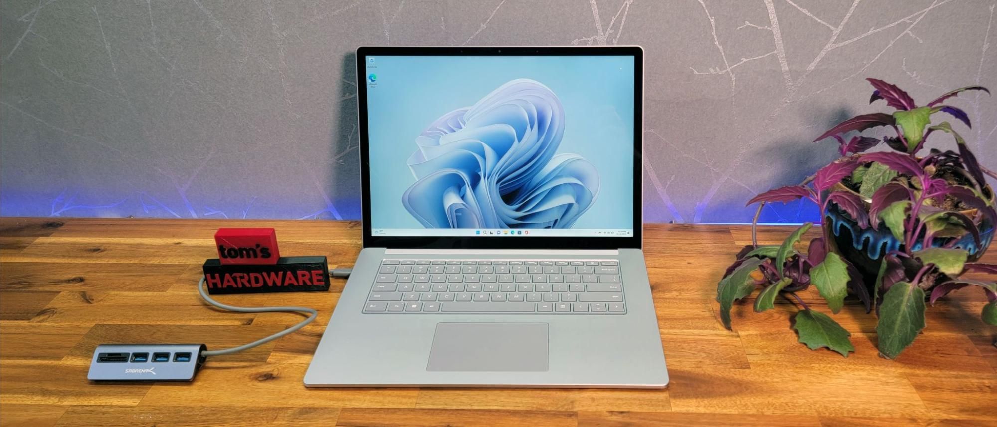 Microsoft Surface Laptop 5 (15-inch) Review: No Better Blues | Tom's ...