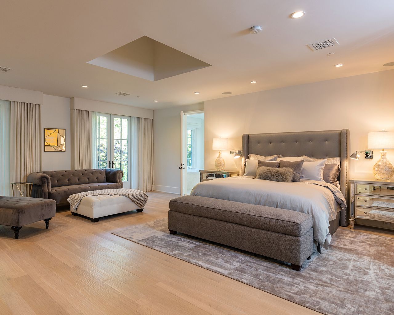 Step inside Madonna's former Sunset Boulevard mansion – it's simply ...