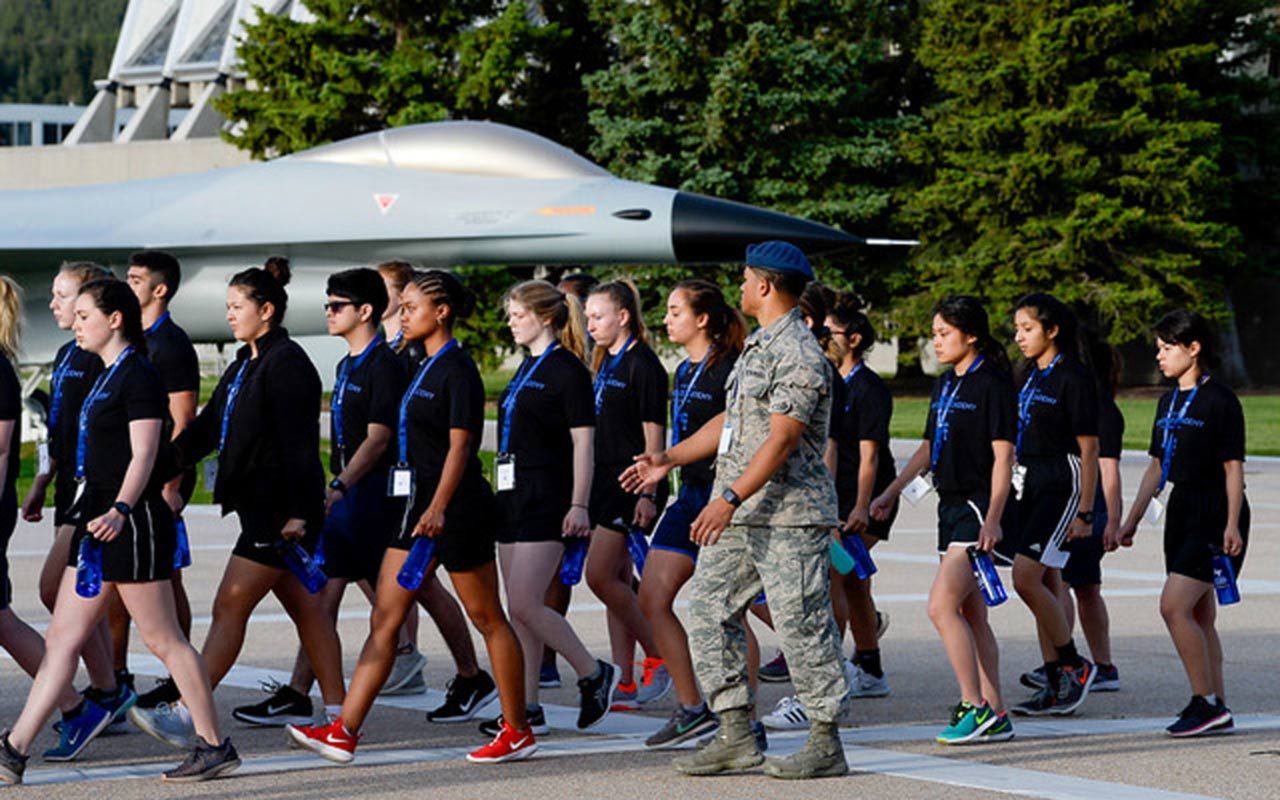 20 Things You Need to Know About Getting Into a Military Service ...