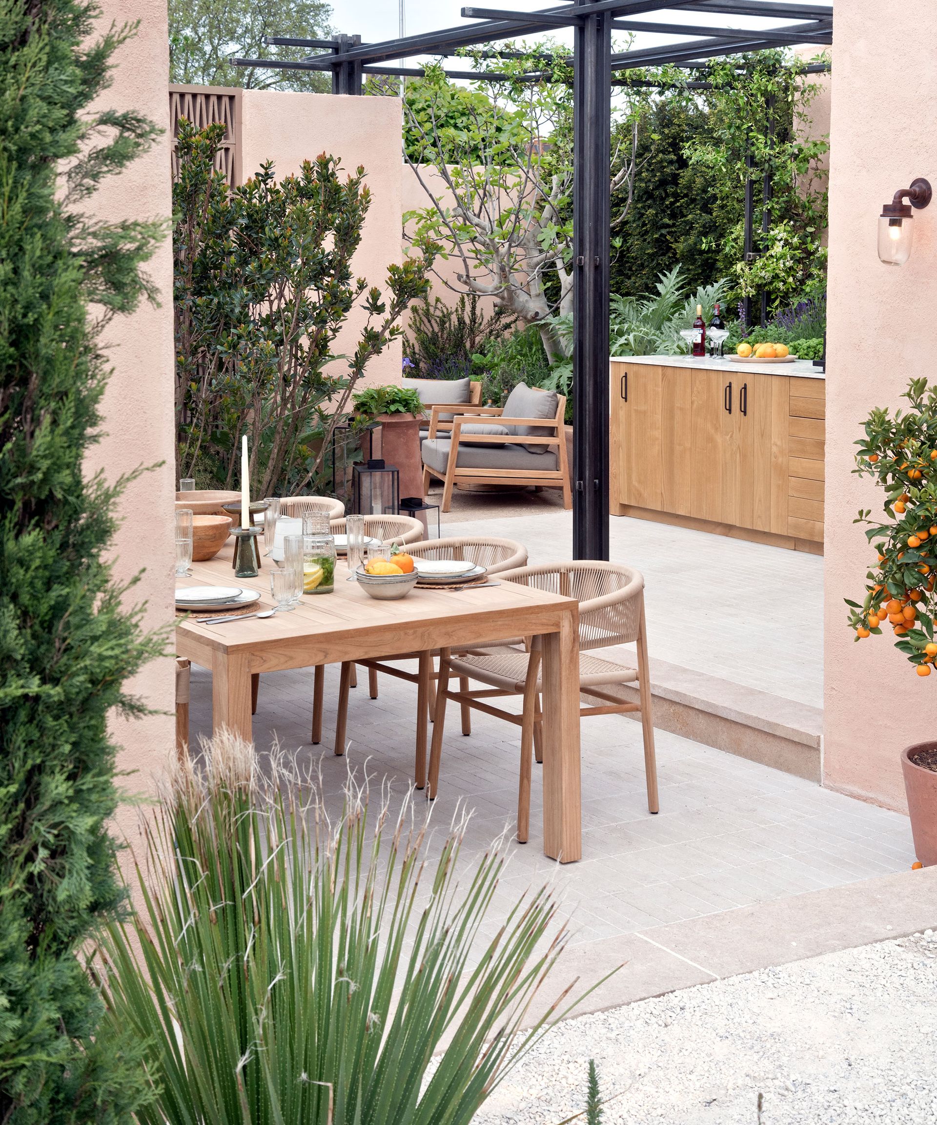 Should a patio go right up to a house? Experts advise | Homes and Gardens