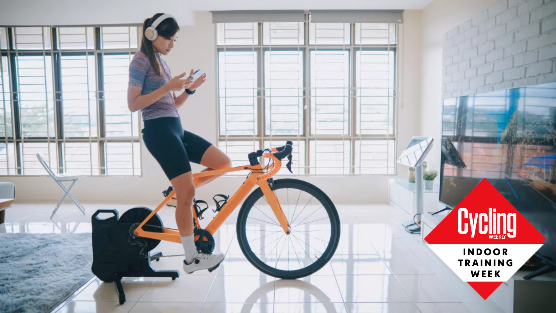 Best headphones for cycling with sound 2023 indoors and outdoor options ...