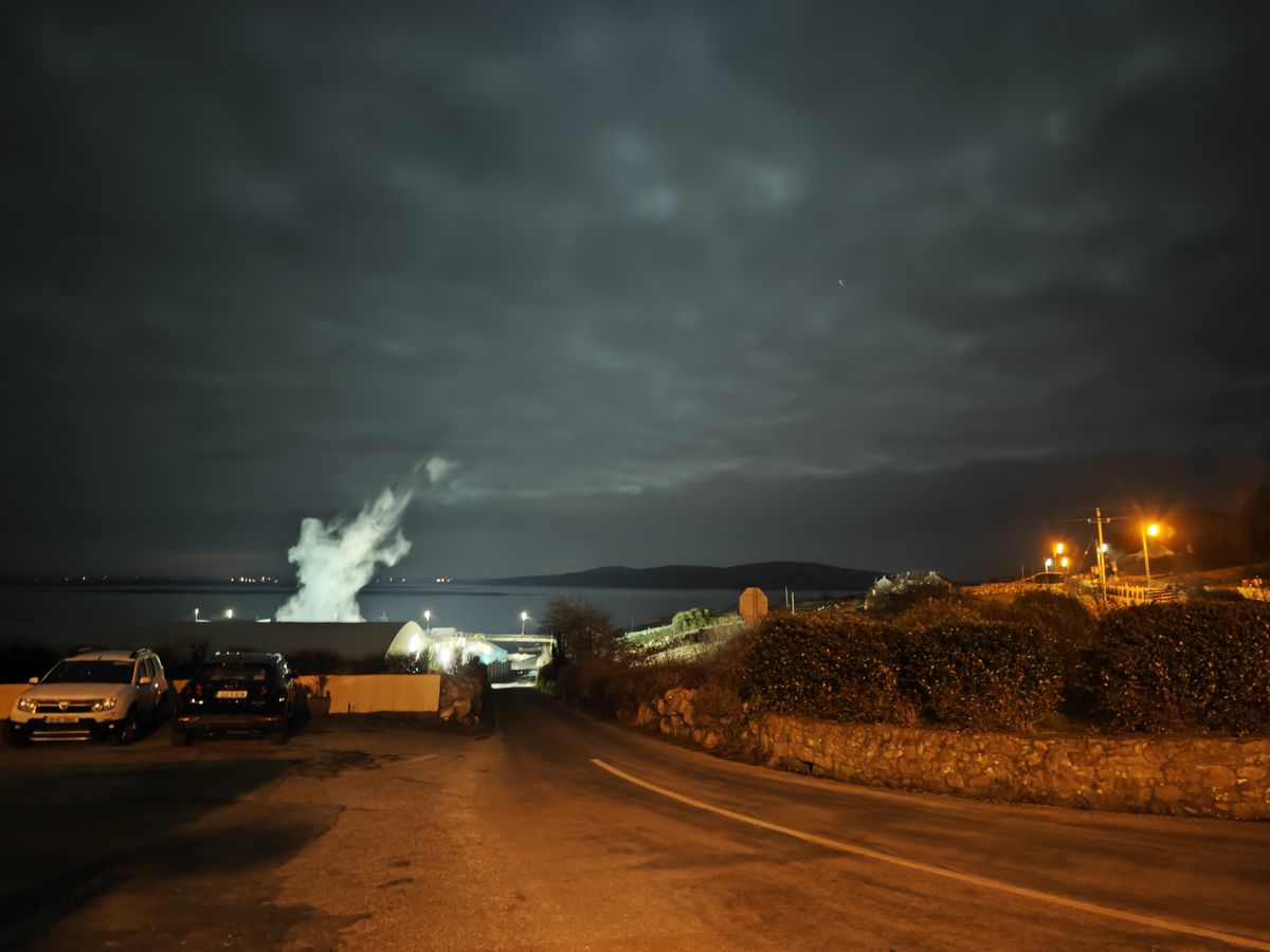 Xiaomi 13 Pro review: Leica lens and tuning plus a 1-inch Sony sensor ...