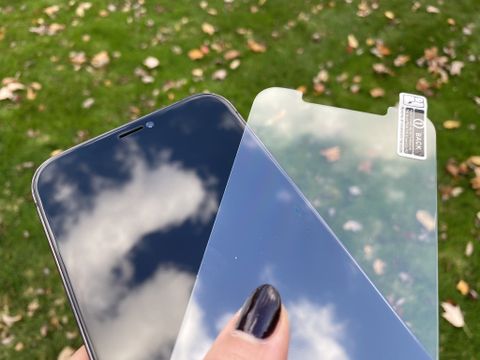 This iPhone 12 scratch test shows that Ceramic Shield isn't scratch ...