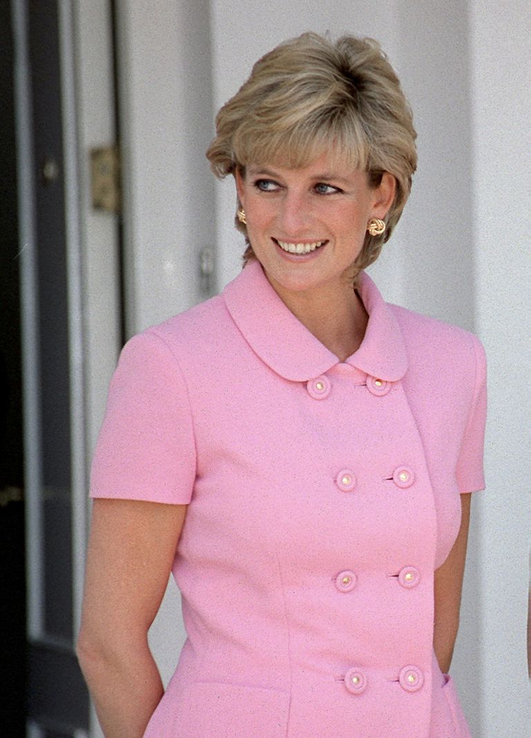 Princess Diana's most striking haircuts and styles through the decades ...