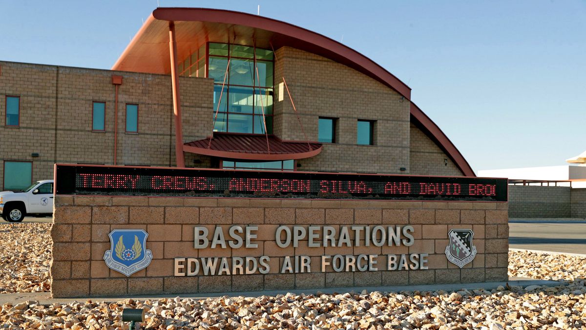 15 Far-Out Facts About Area 51 | Live Science