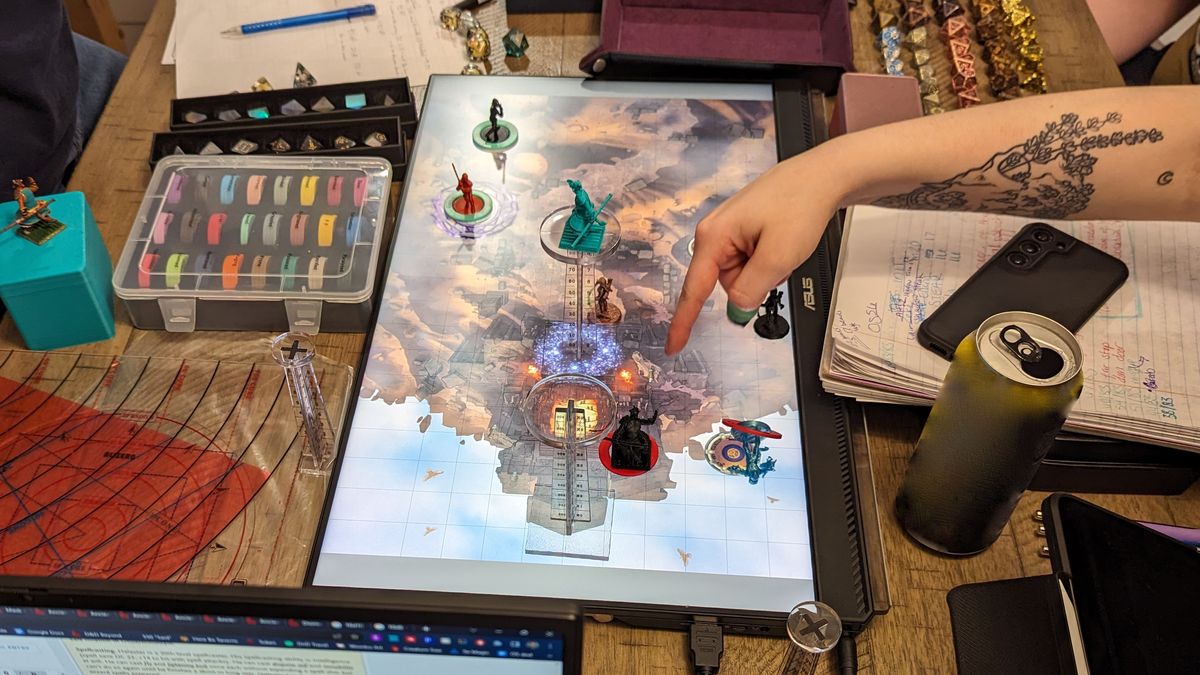 Here’s how I played D&D with my friends using Asus’ largest portable ...