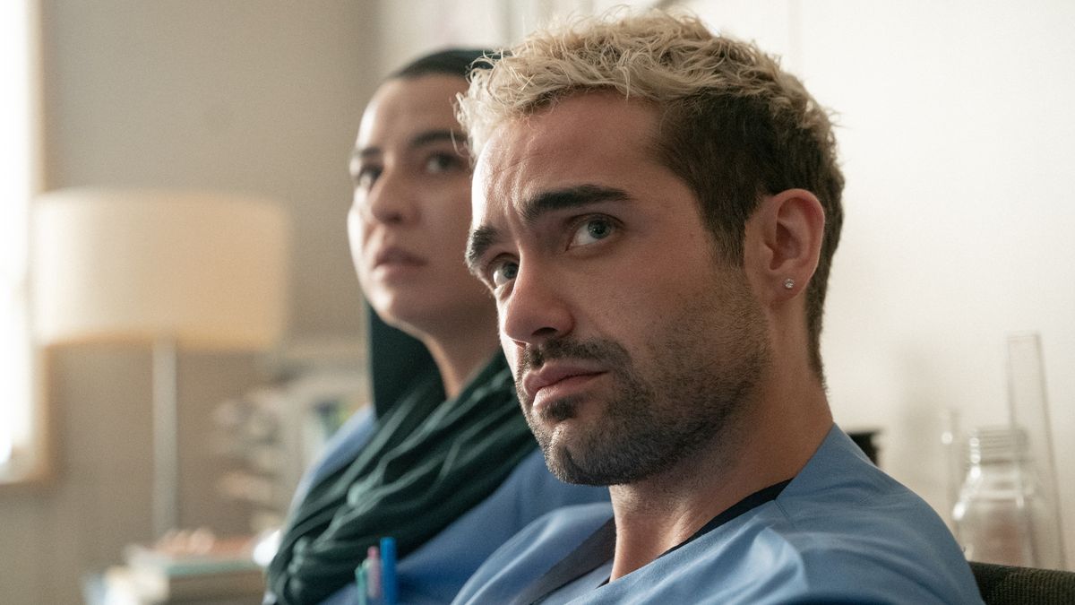 Breathless episode 1 recap: healthcare system under pressure | What to ...