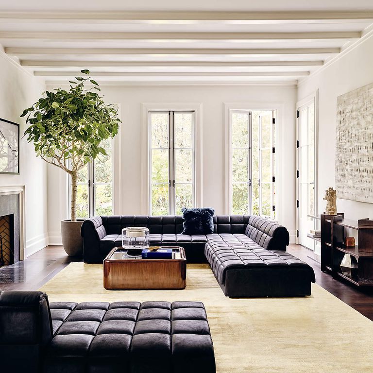 Travis Barker's living room is a lesson in the 2024's big trend | Homes ...