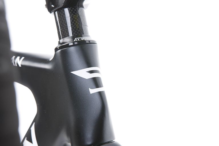 Dolan DF4 Carbon track bike review | Cycling Weekly