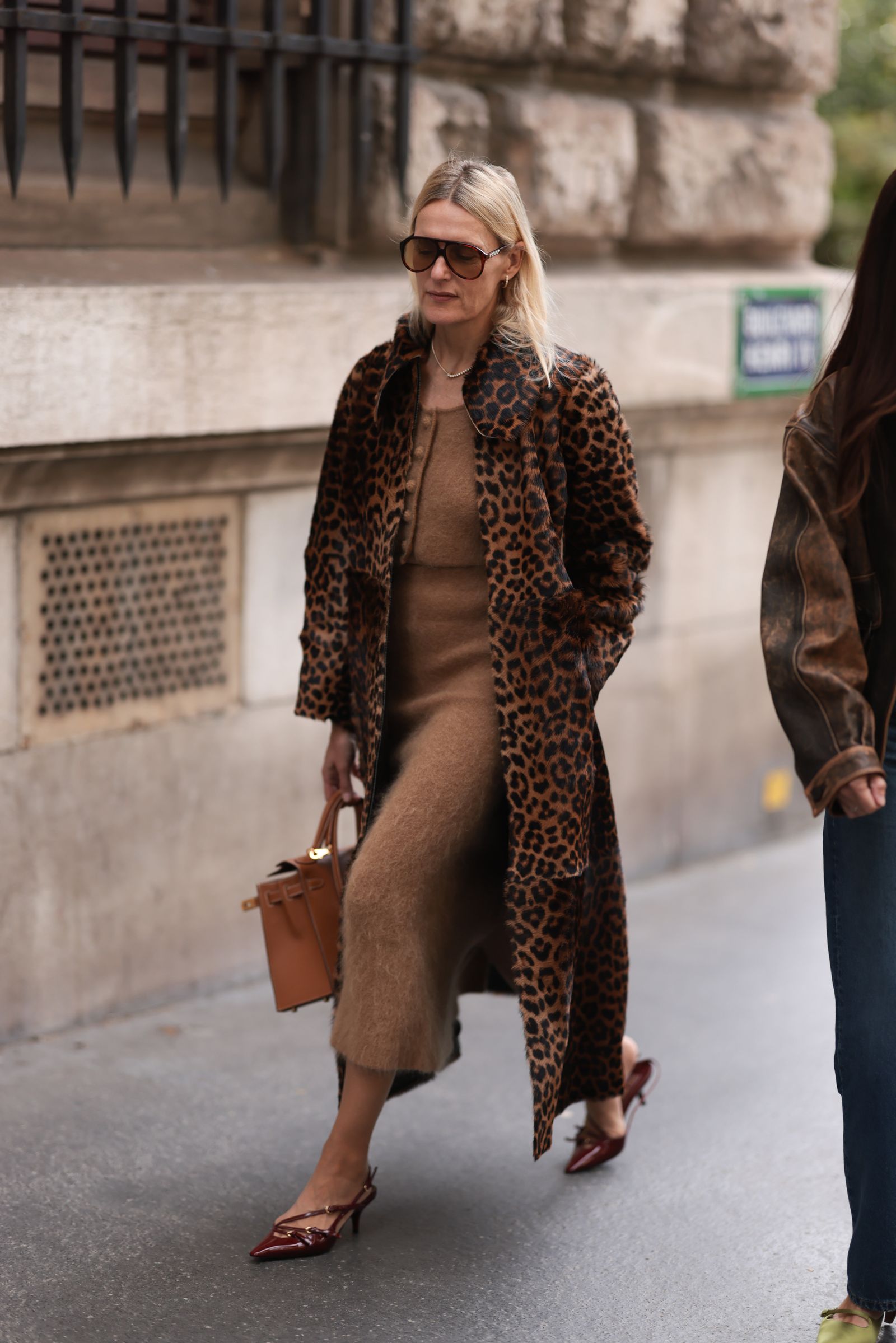 10 Maximalist Leopard Print Trend Outfits That Appeal to Minimalists ...