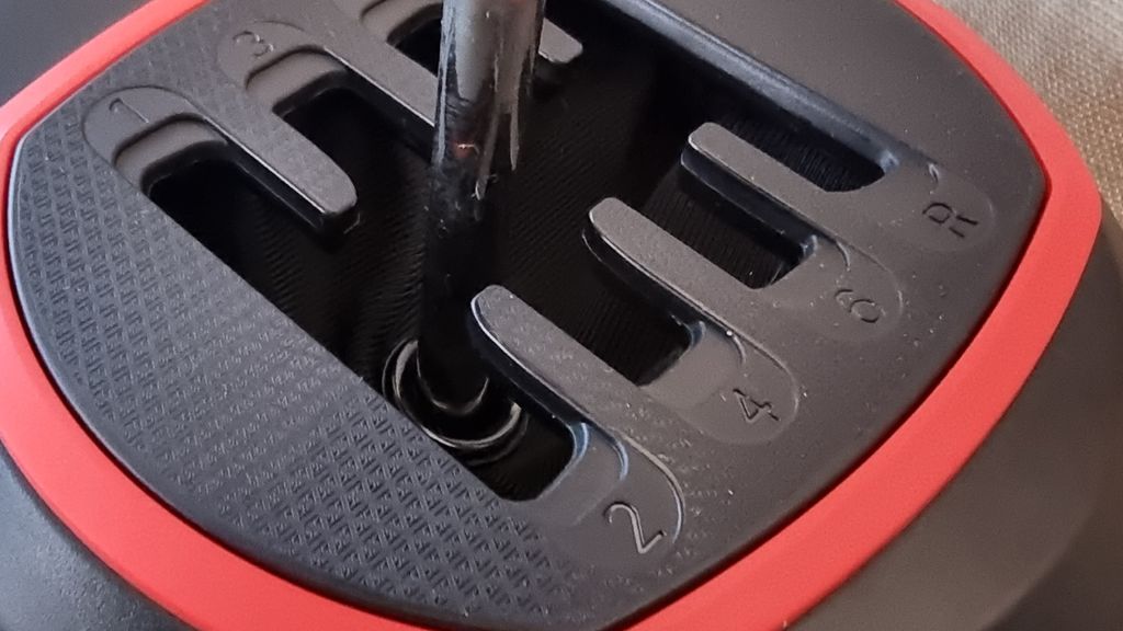 Thrustmaster TH8S shifter review - a fun addition to your racing wheel ...