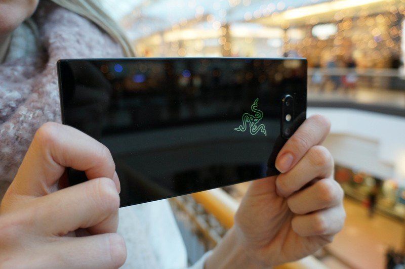 Razer Phone 2 review re-do: Still great, but Android Pie doesn't fix ...