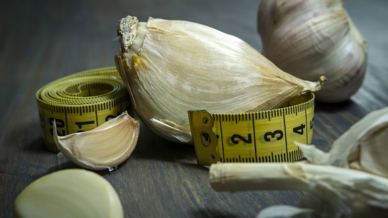How to grow elephant garlic – expert tips for monster bulbs | Homes and ...