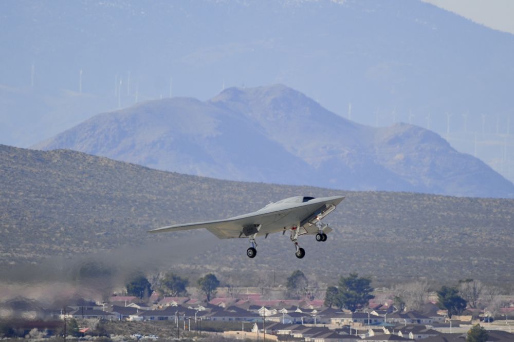 Stealthy New Robot Combat Plane Makes Maiden Flight | Space