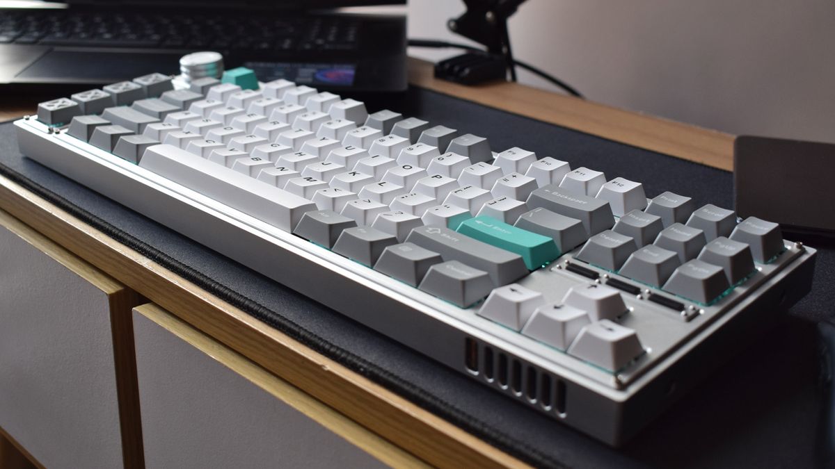 Lemokey L3 wireless keyboard review: Worth its weight in gold | Laptop Mag