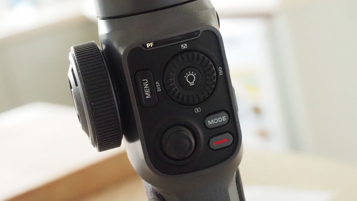 Zhiyun Smooth 5S review | Digital Camera World