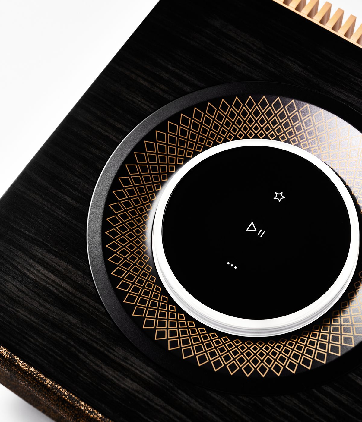 Bentley Motors join forces with Naim Audio | Wallpaper