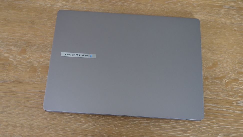 Asus ExpertBook P5 (P5405) review: Affordable, durable, and long ...