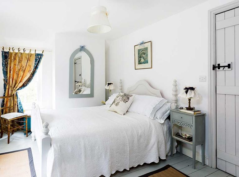 How to create the perfect traditional bedroom | Real Homes