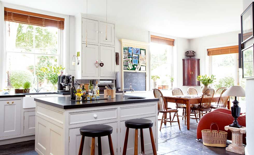 How to repair or remove internal walls | Real Homes