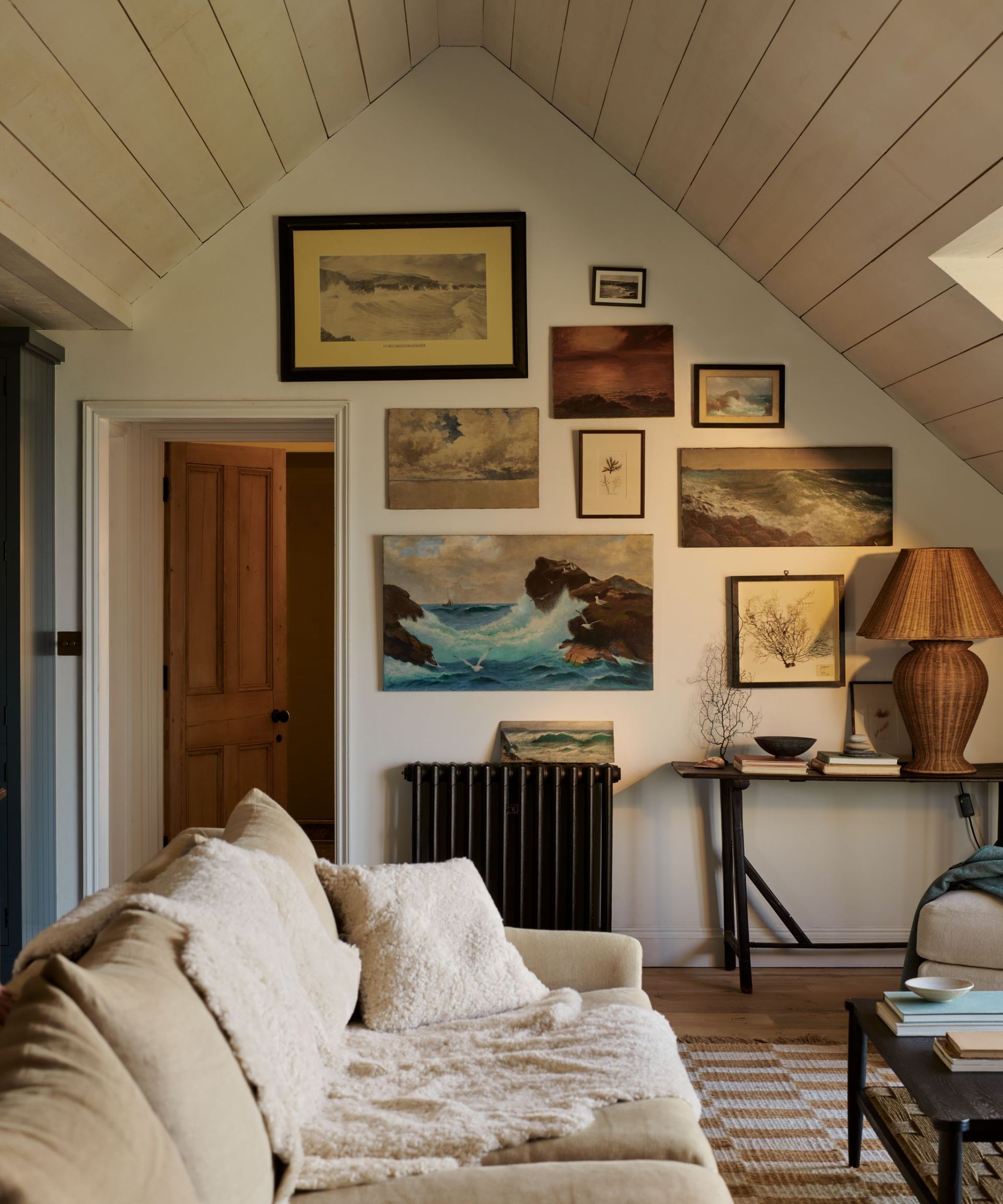 Ceiling paneling ideas – 9 ways add drama and detail | Homes and Gardens