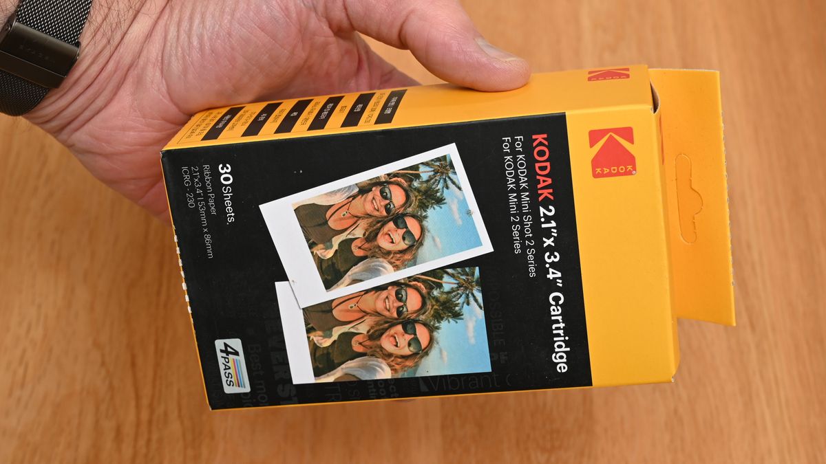Kodak Mini 2 Retro review: a small-scale photo printer that’s big on ...