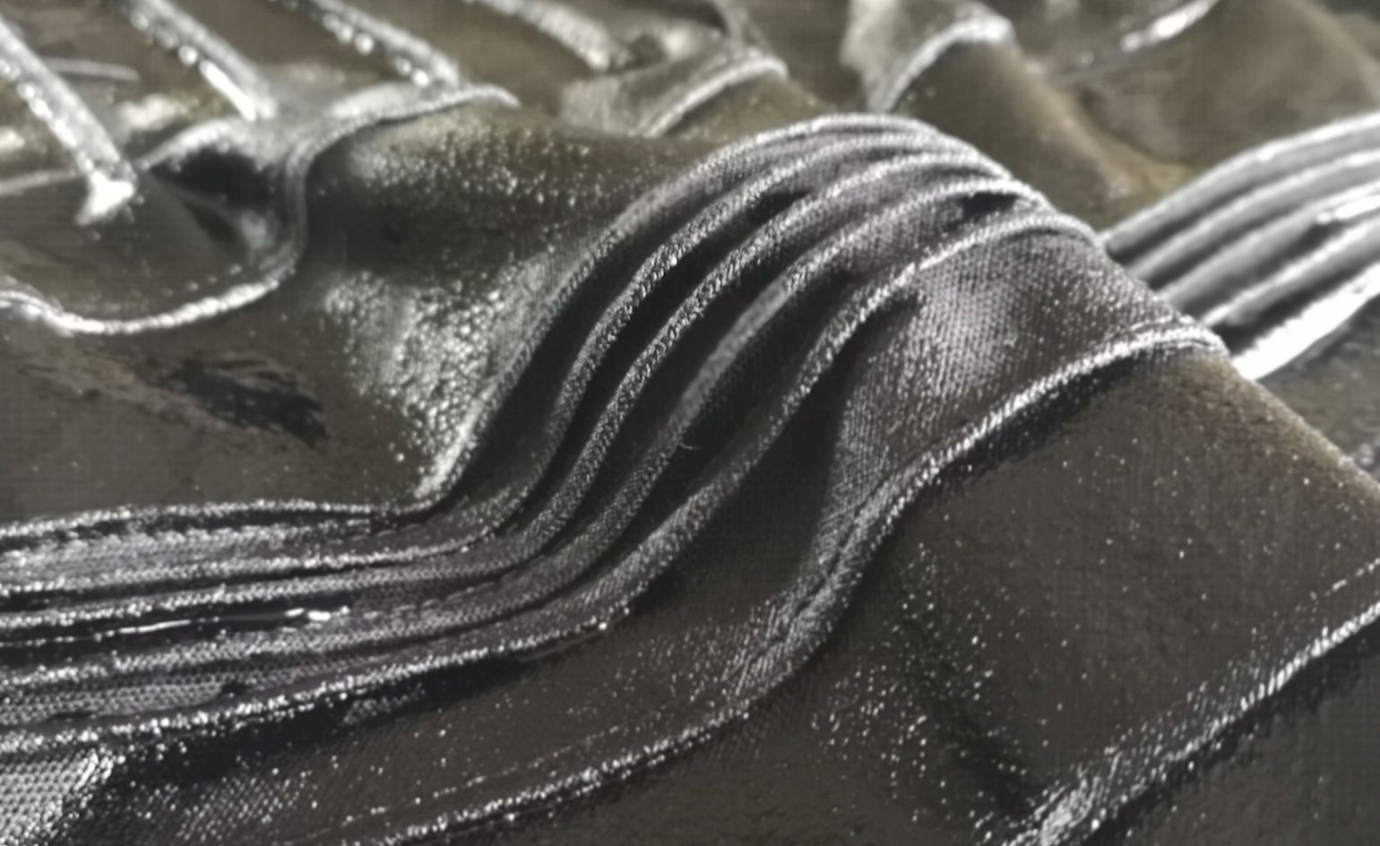 The Beetling technique behind Alexander McQueen’s S/S 2020 | Wallpaper