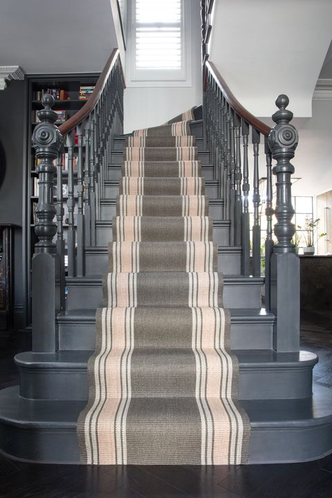 What is the best carpet for stairs? Step up in style | Homebuilding