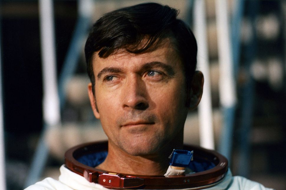 Astronaut John Young, Who Walked on the Moon and Led 1st Shuttle ...