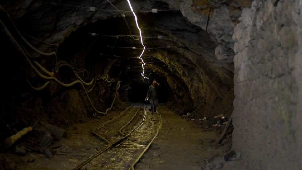 Massive hydrogen reservoir discovered beneath an Albanian mine could be ...