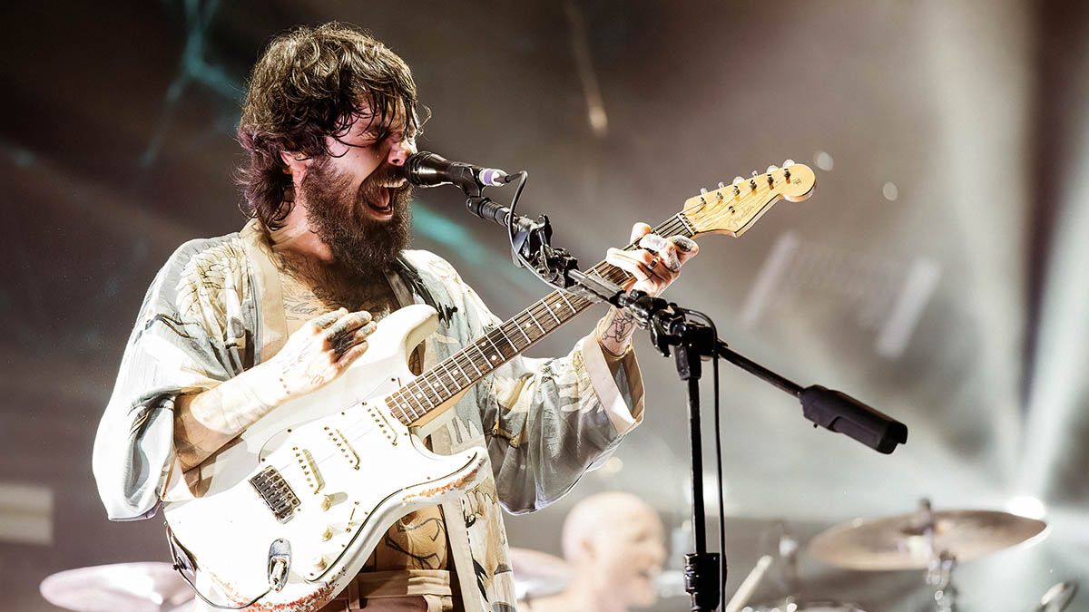 Biffy Clyro's Simon Neil: “I swear to God I cannot get rid of the Boss ...