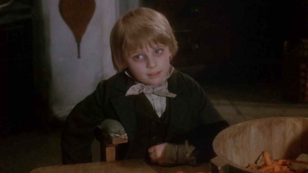 A Christmas Carol: 8 Facts You Might Not Know About Charles Dickens ...