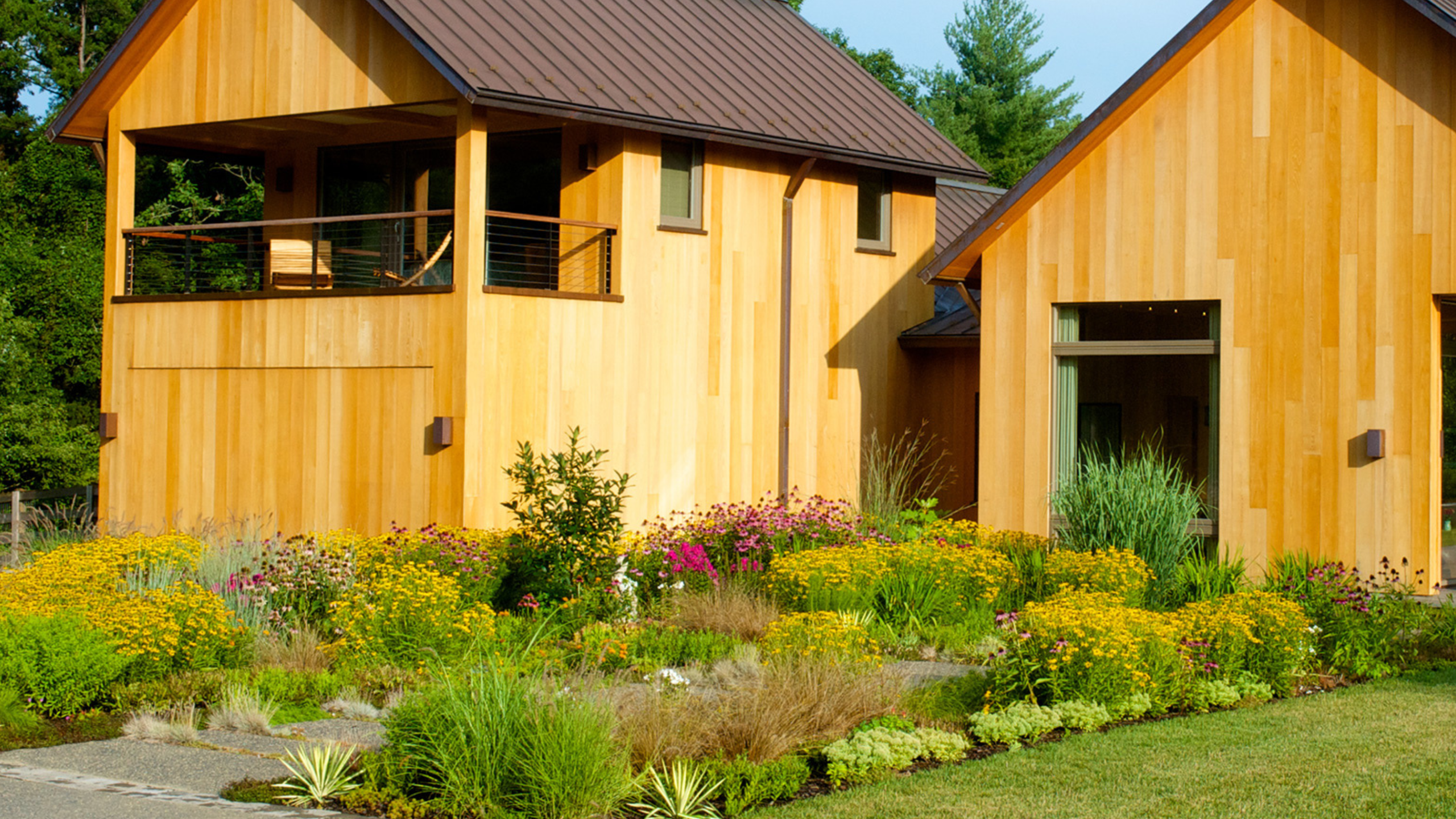 What Is Climate Resilient Gardening? 3 Changes You Can Make | Livingetc