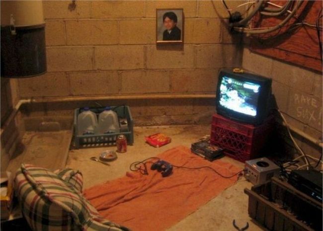 In Pictures: 40 Dirty PC Environments | Tom's Hardware