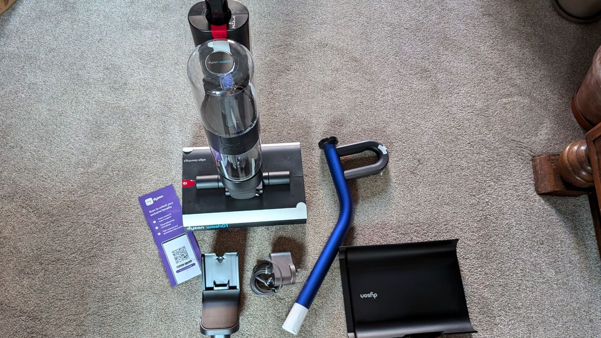 Dyson WashG1 Wet Floor Cleaner review | Top Ten Reviews