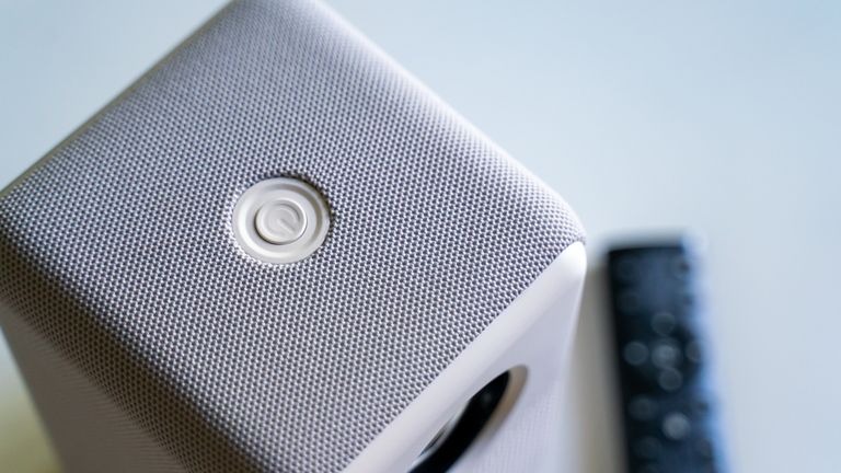 HP CC200 Citizen Cinema projector review: the affordable and stripped ...