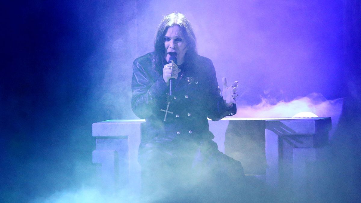 Andrew Watt: "I said, 'I can't tell Slash what to play,' and Ozzy said ...