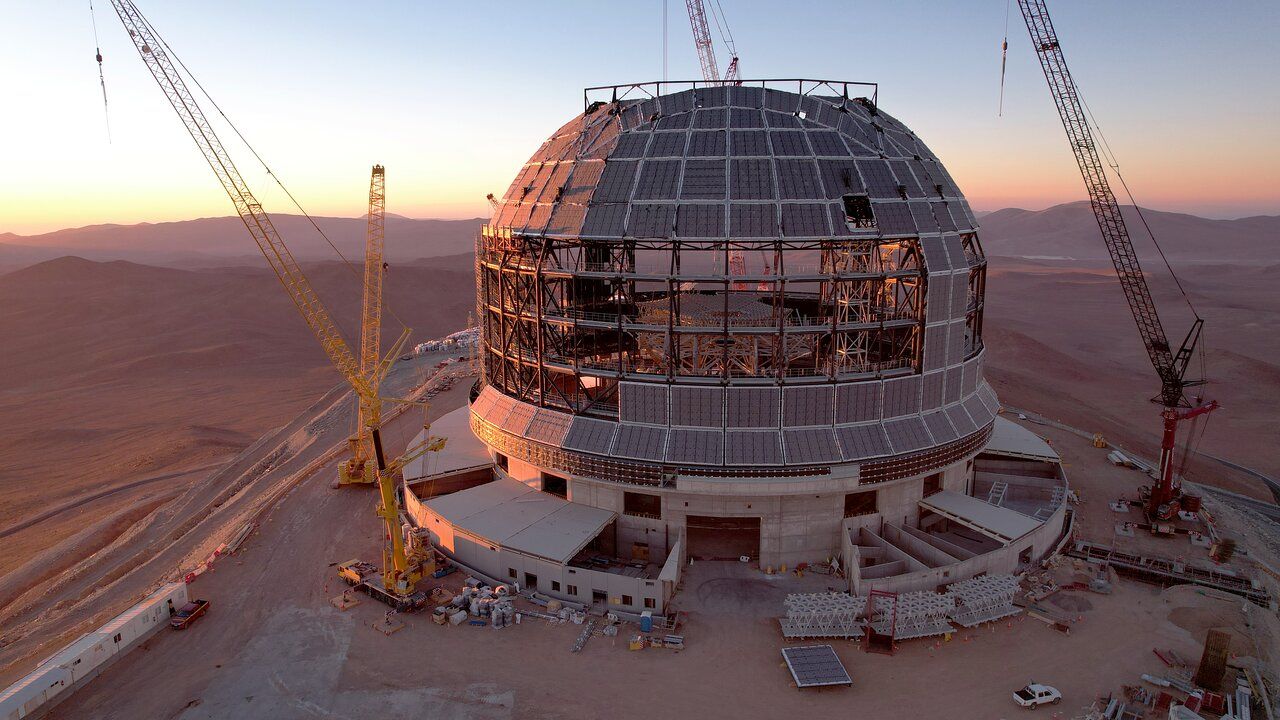 World's largest telescope continues taking shape on Chilean mountain ...